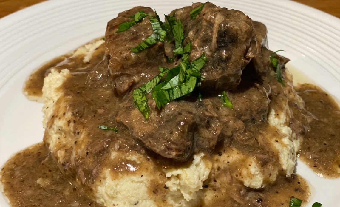 Lemon Braised Beef (Lemonato) - Greek Keto