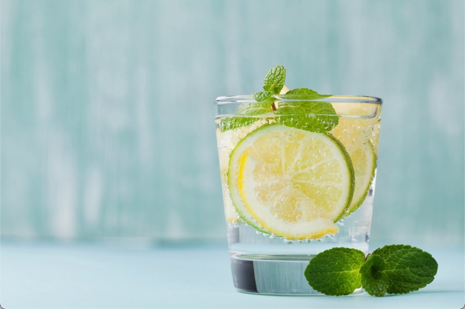 Five Zero-Calorie Drinks to Speed Up Your Weight Loss